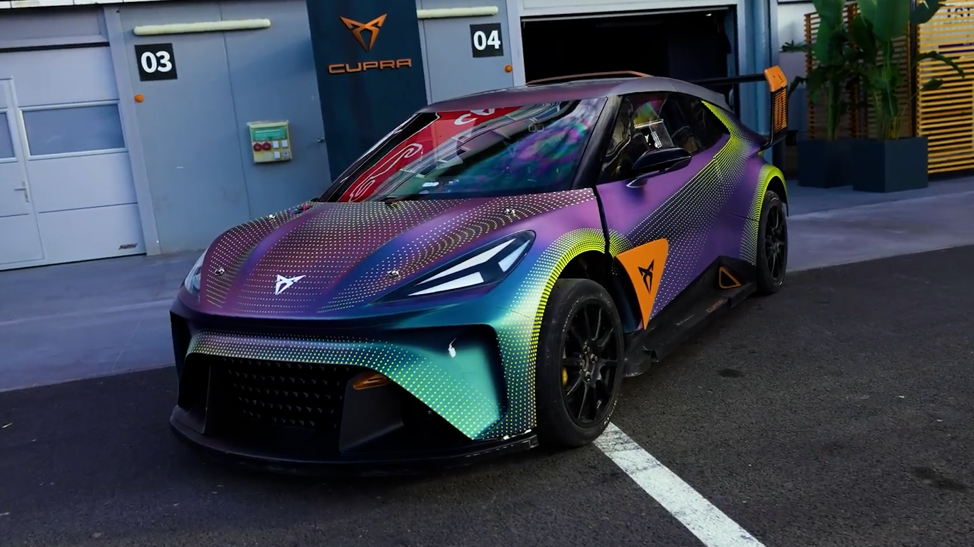 Ich fahre wieder Rennauto CUPRA Urban Rebel Racing