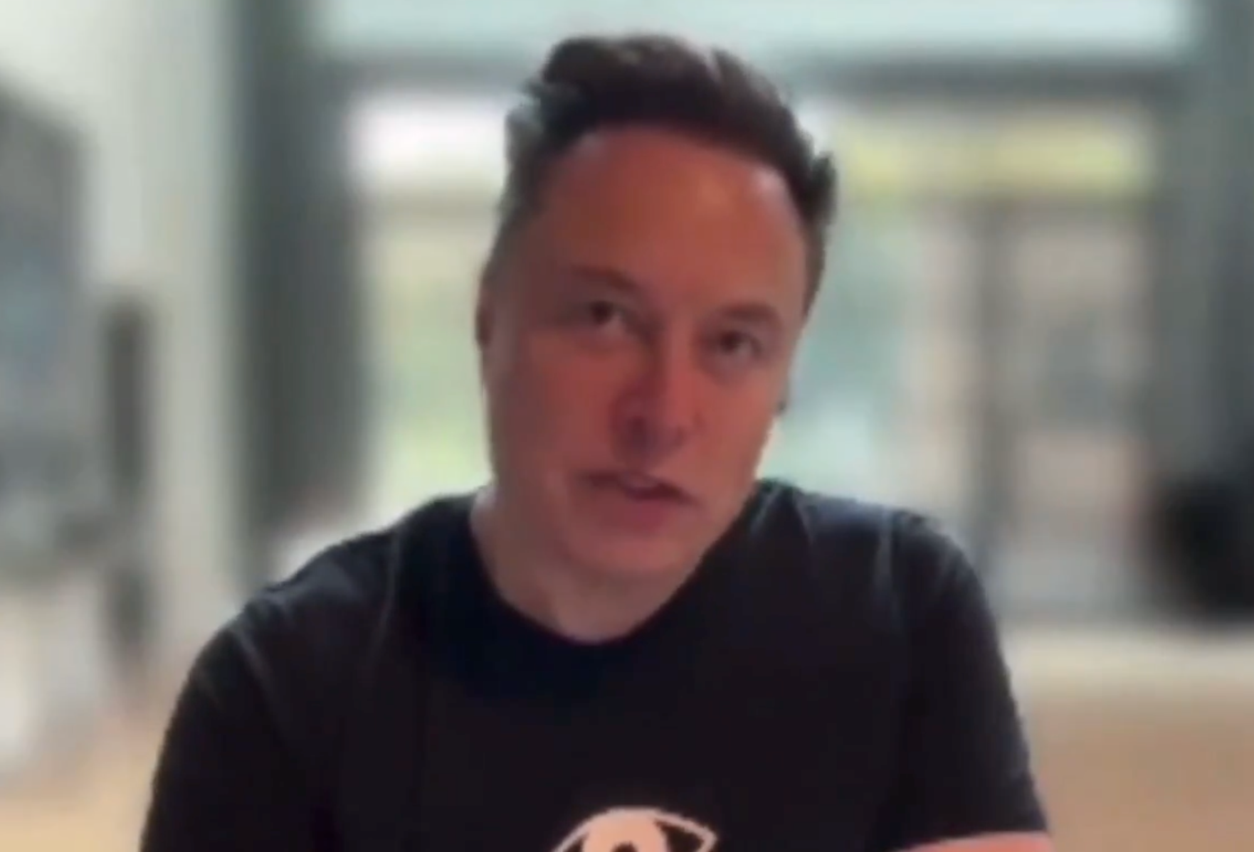 Elon Musk sparks outrage with 'fight back or die' speech at Tommy ...