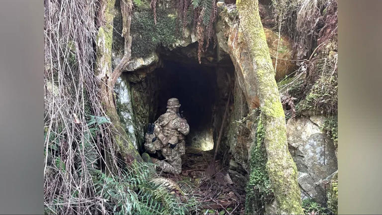 Police Scale Back Manhunt For Accused Cop Killer Dezi Freeman