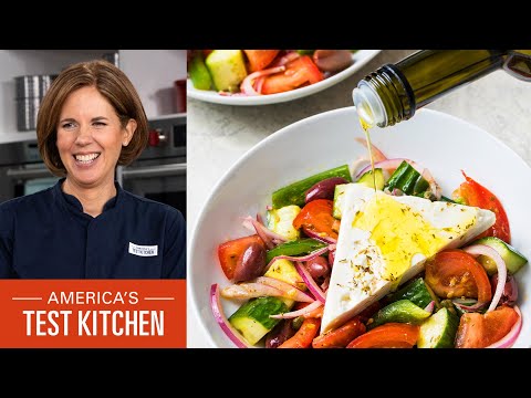 How to make a traditional Greek salad (the authentic way)