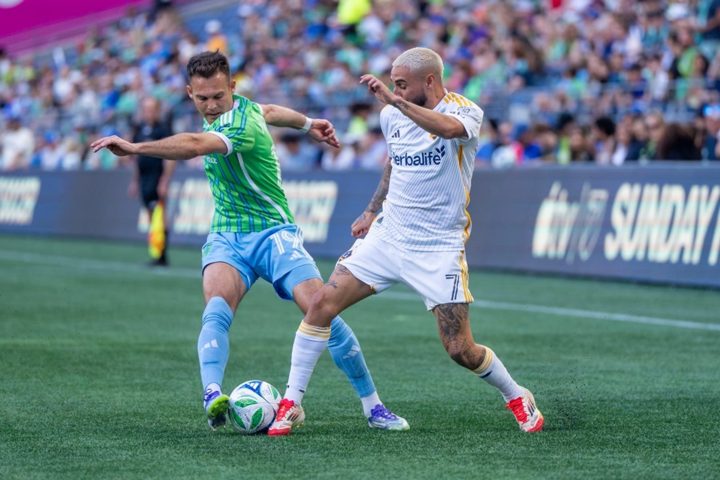 Miki Yamane scores late as Galaxy earn draw with Sounders
