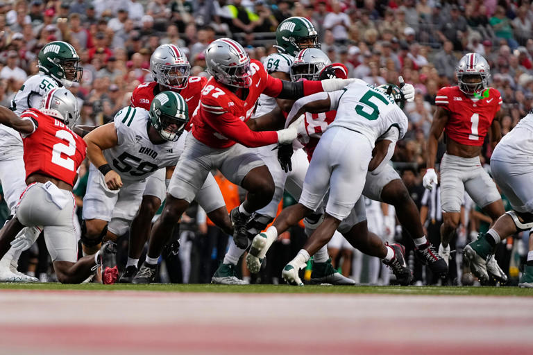 Ohio State football bests Ohio University 37-9: Replay