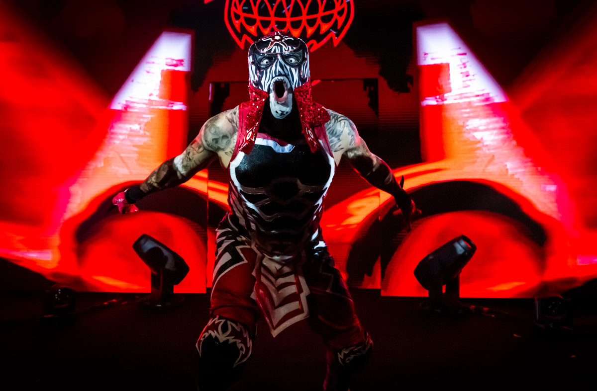 WWE Worlds Collide II Results: Penta Opens the Show, How to Watch