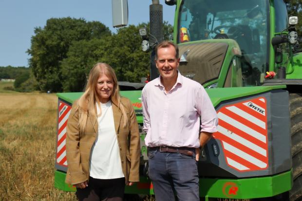 Police and PCC meet with Hampshire estate workers over countryside crime