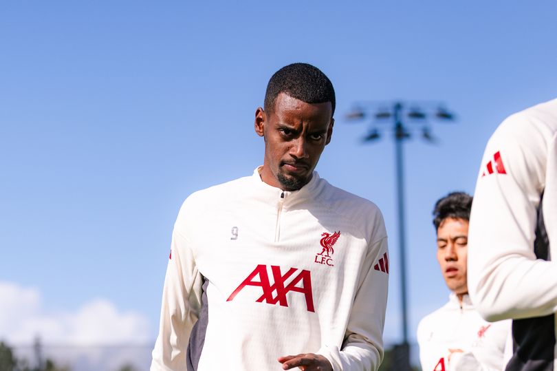Liverpool predicted lineup vs Burnley as Alexander Isak eyes debut