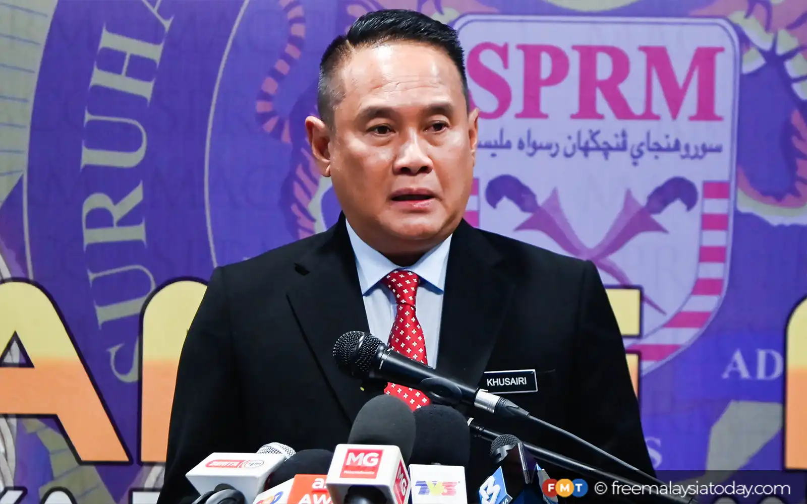 3 enforcement officers among 12 held in lorry bribery probe