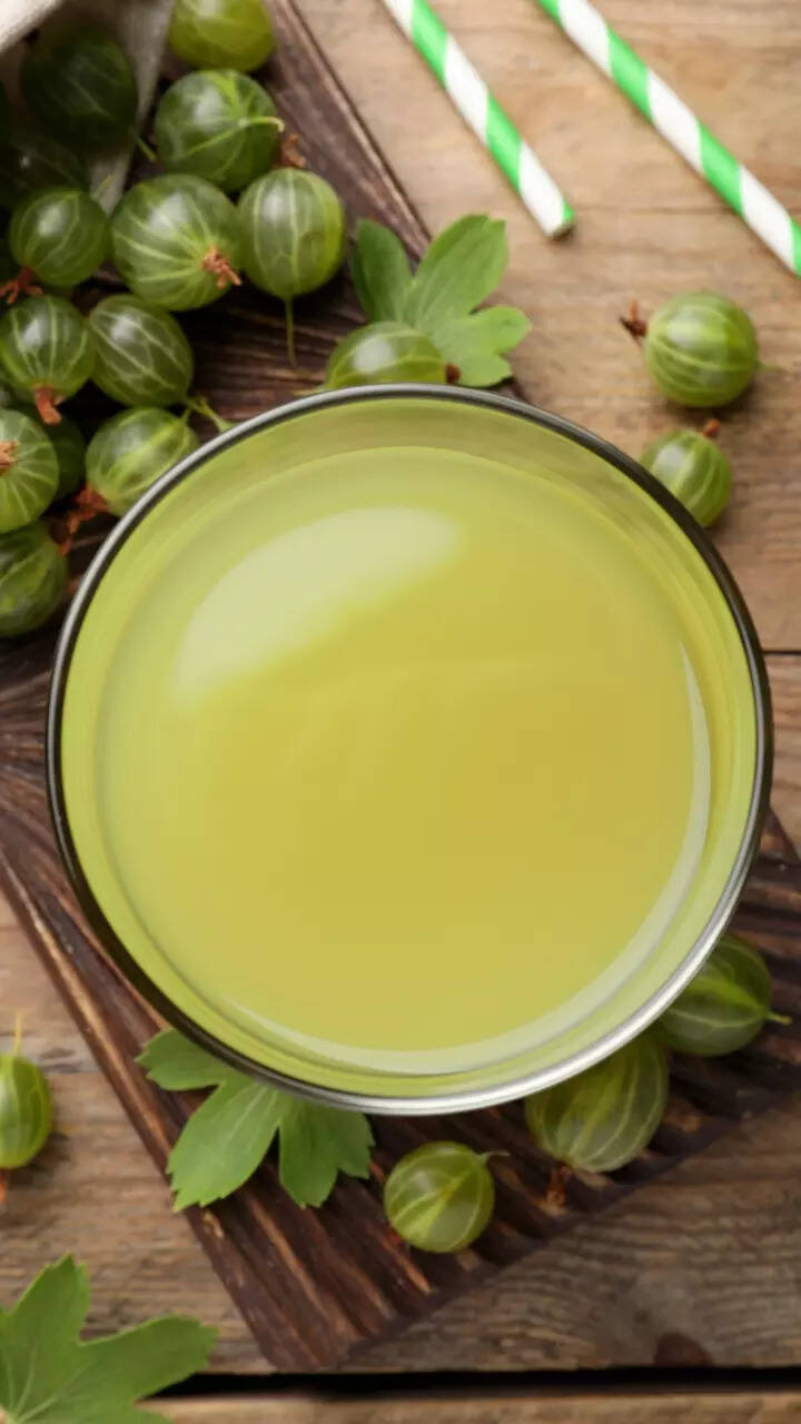 5 things to mix in Amla juice for amazing hair growth