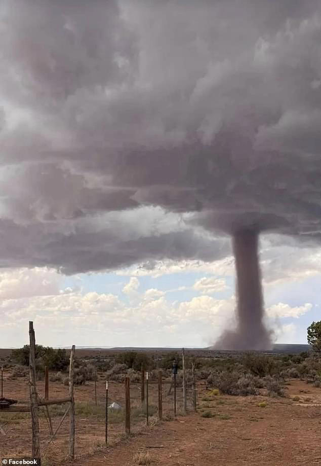 Terrifying tornado seen tearing through dessert in Utah, causing ...