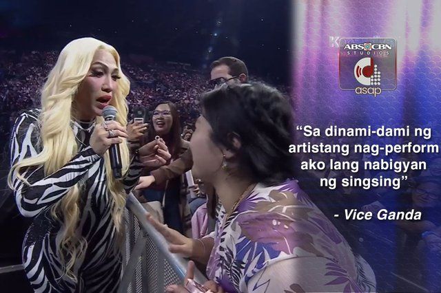 Vice Ganda receives a friendship ring from a fan | ASAP in England