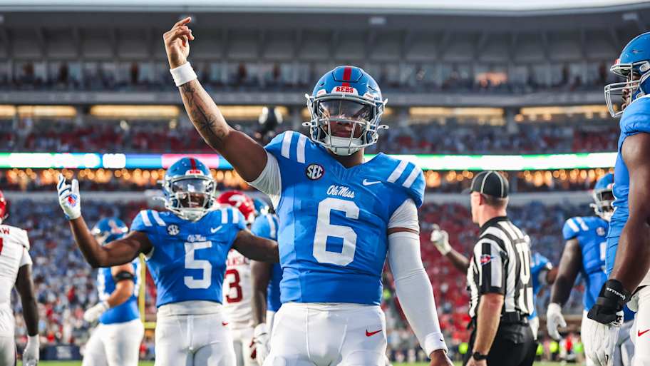 Arch Manning, Texas Longhorns Projected to Face Ole Miss Rebels in ...