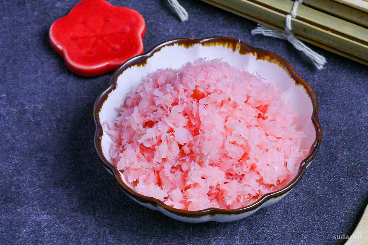 Homemade Sakura Denbu (Fluffy Pink Fish Flakes)