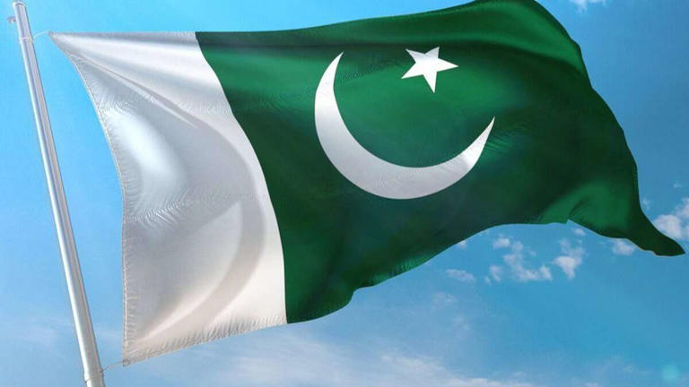 Pakistan’s total public debt crosses USD 286 billion mark in FY 2025