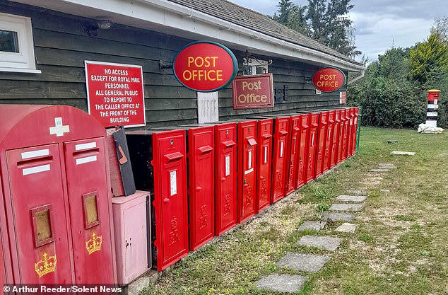UK grandfather reveals he has world's biggest collection of post boxes ...