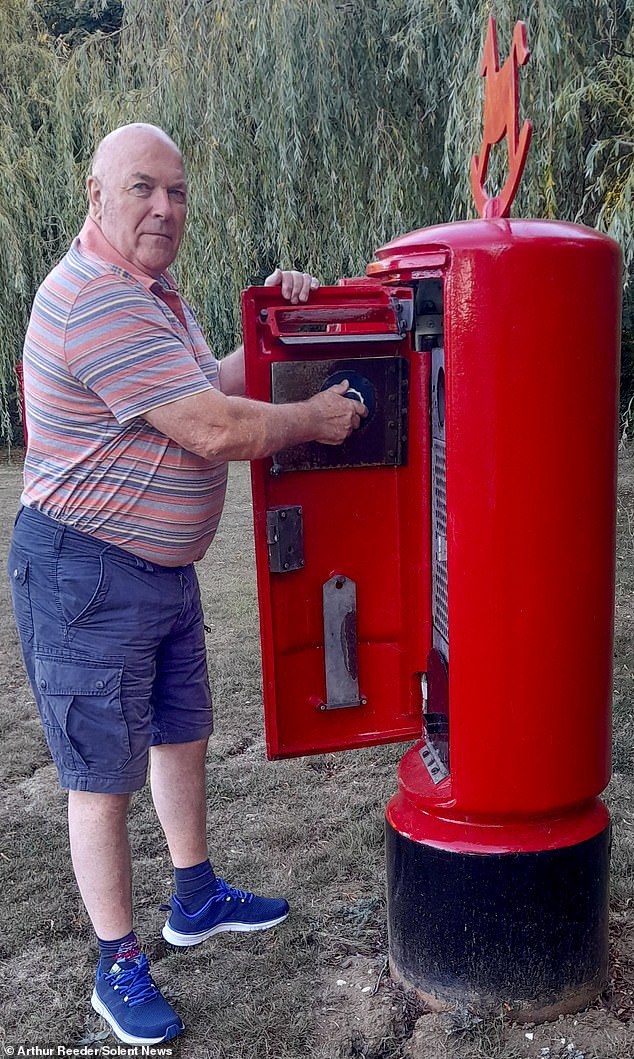 UK grandfather reveals he has world's biggest collection of post boxes ...
