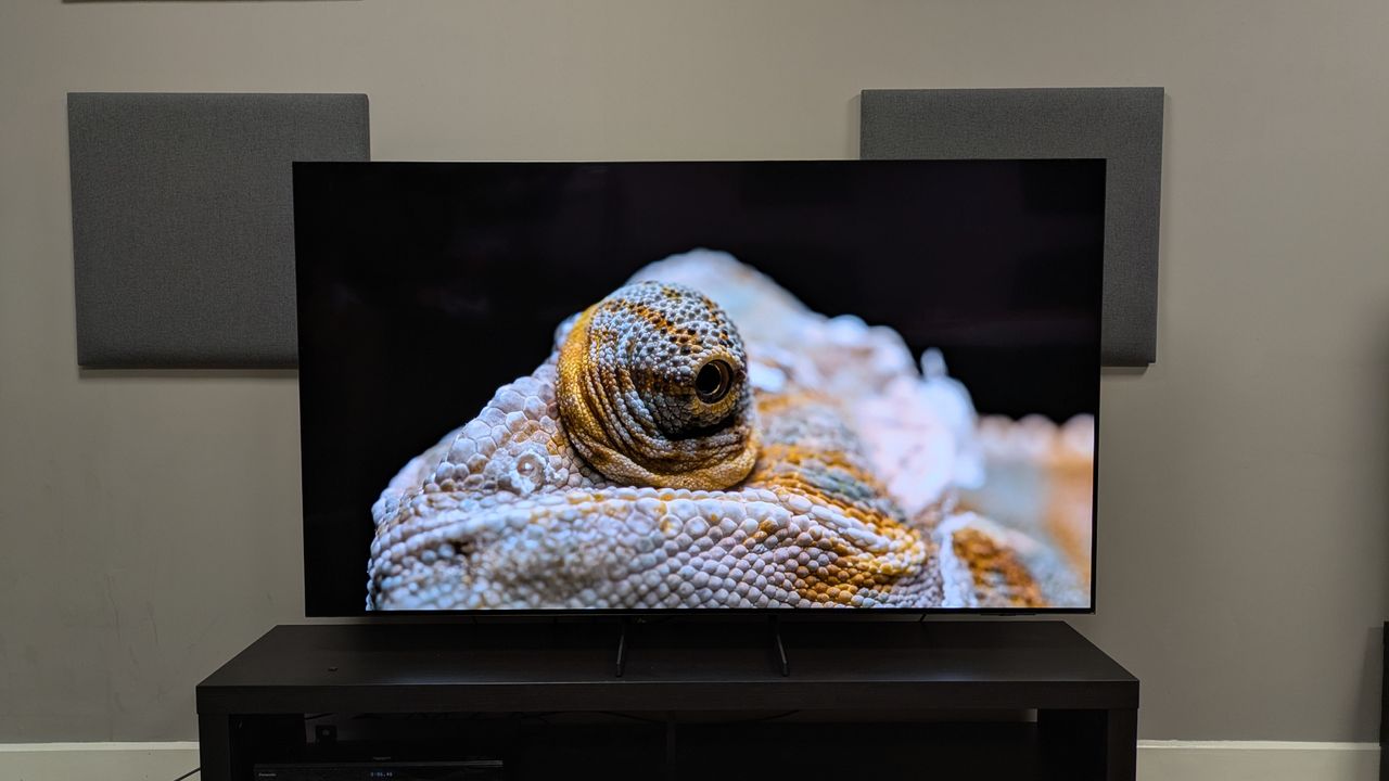 I tested the Samsung S85F and it's a great, feature-packed OLED TV at a ...
