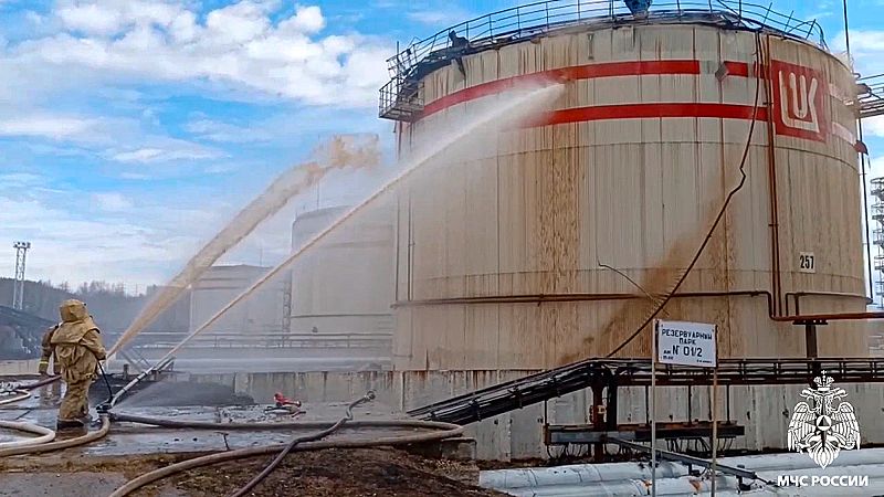 Ukraine strikes one of Russia's top oil refineries, causing explosions ...