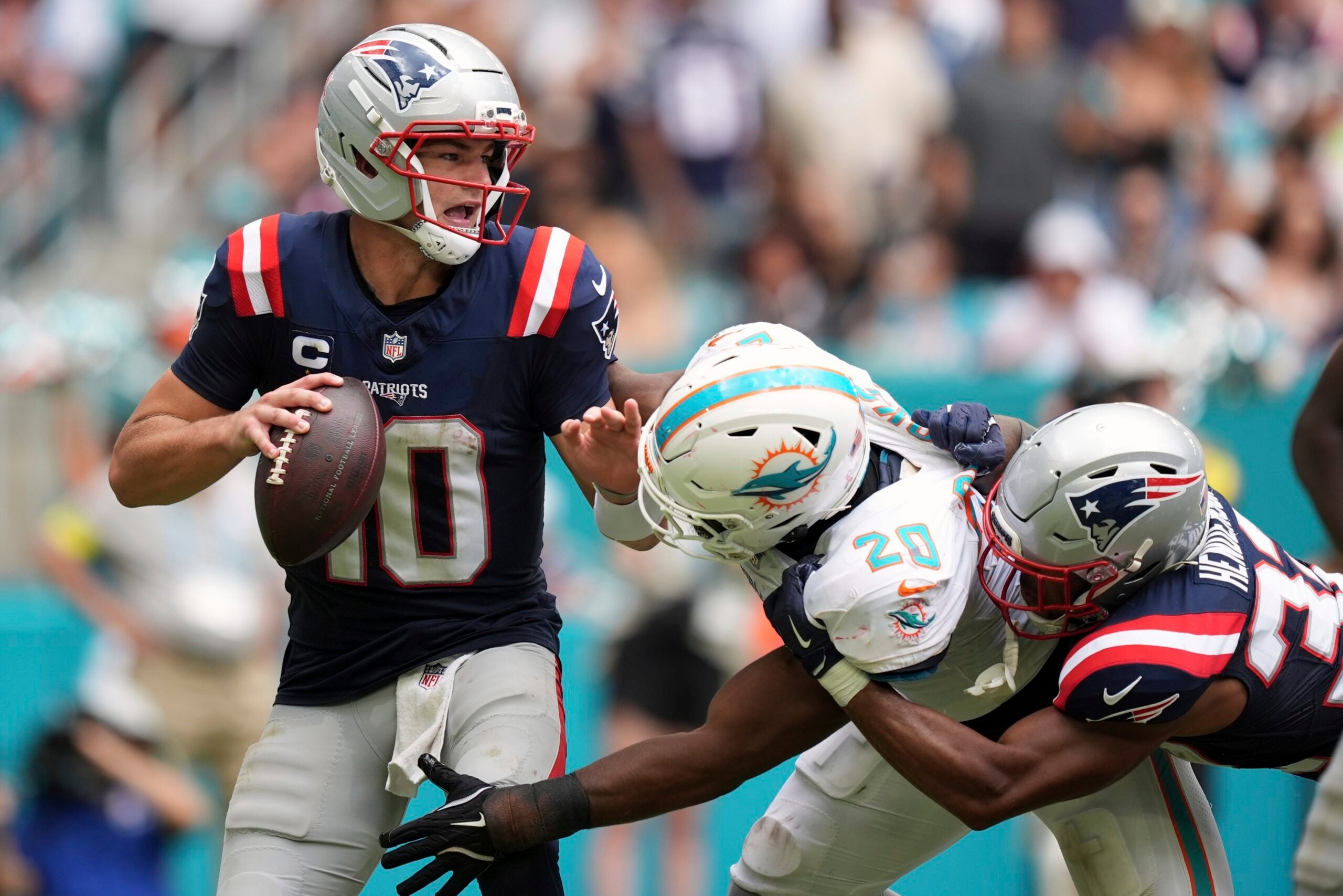 9 takeaways from Patriots’ 33-27 wild win over Dolphins
