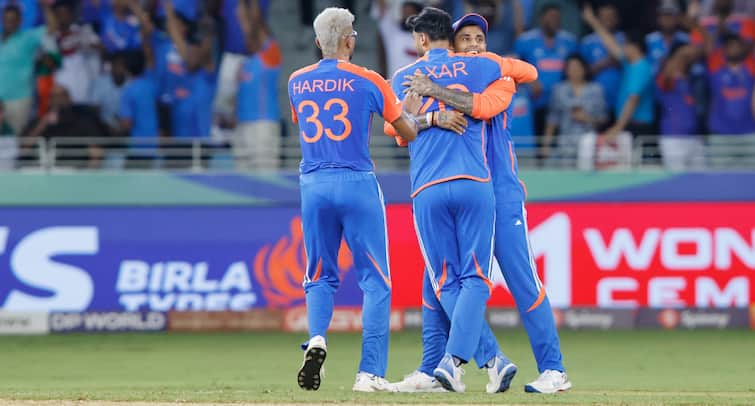 IND vs PAK: Spinners Shine As Pakistan Stumble To 127/9 In Asia Cup Clash