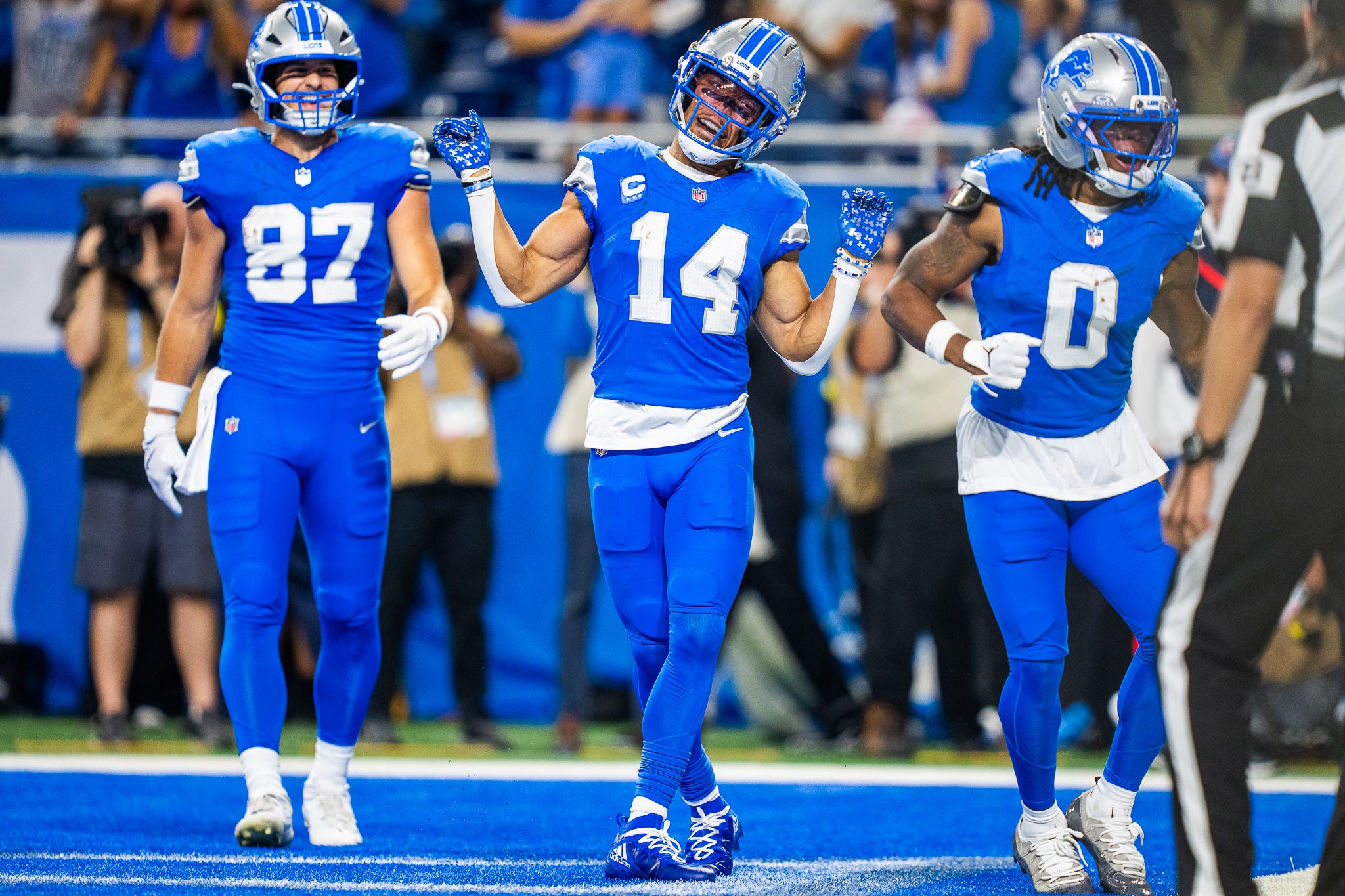 Lions pour it on Ben Johnson's Bears 52-21; Jared Goff to Amon-Ra St. Brown unstoppable