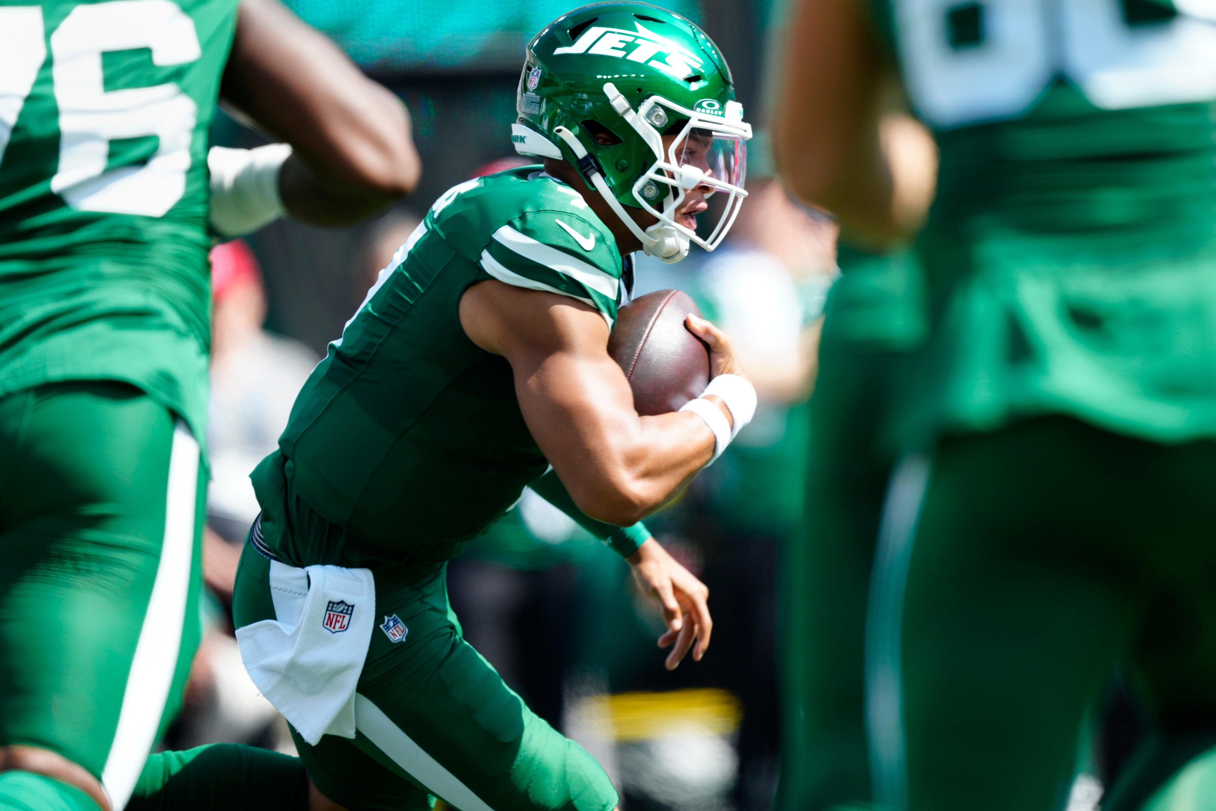 Jets vs. Bills highlights: Gang Green dominated 30-10 at home in Week 2 ...