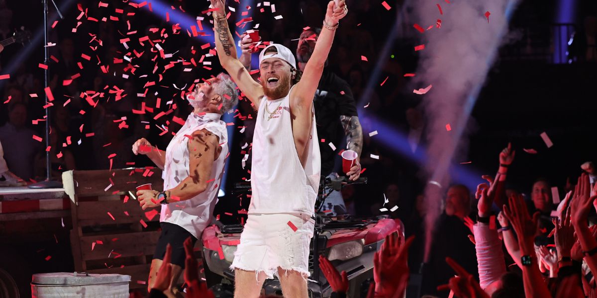 Country Singer Cancels Concert Due to Venue Conditions