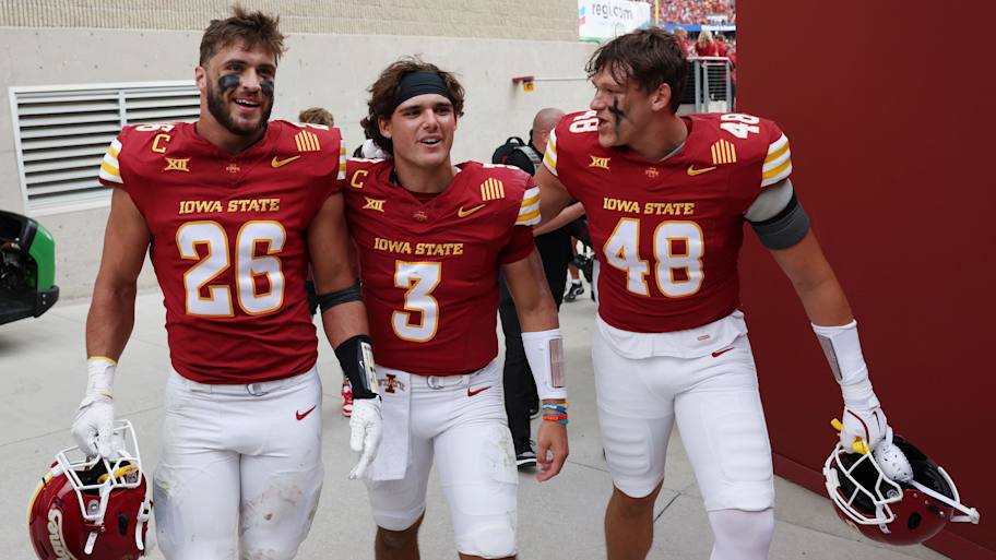 Iowa State Cyclones Predicted to Face Oregon Ducks in CFP After Week 3 Win