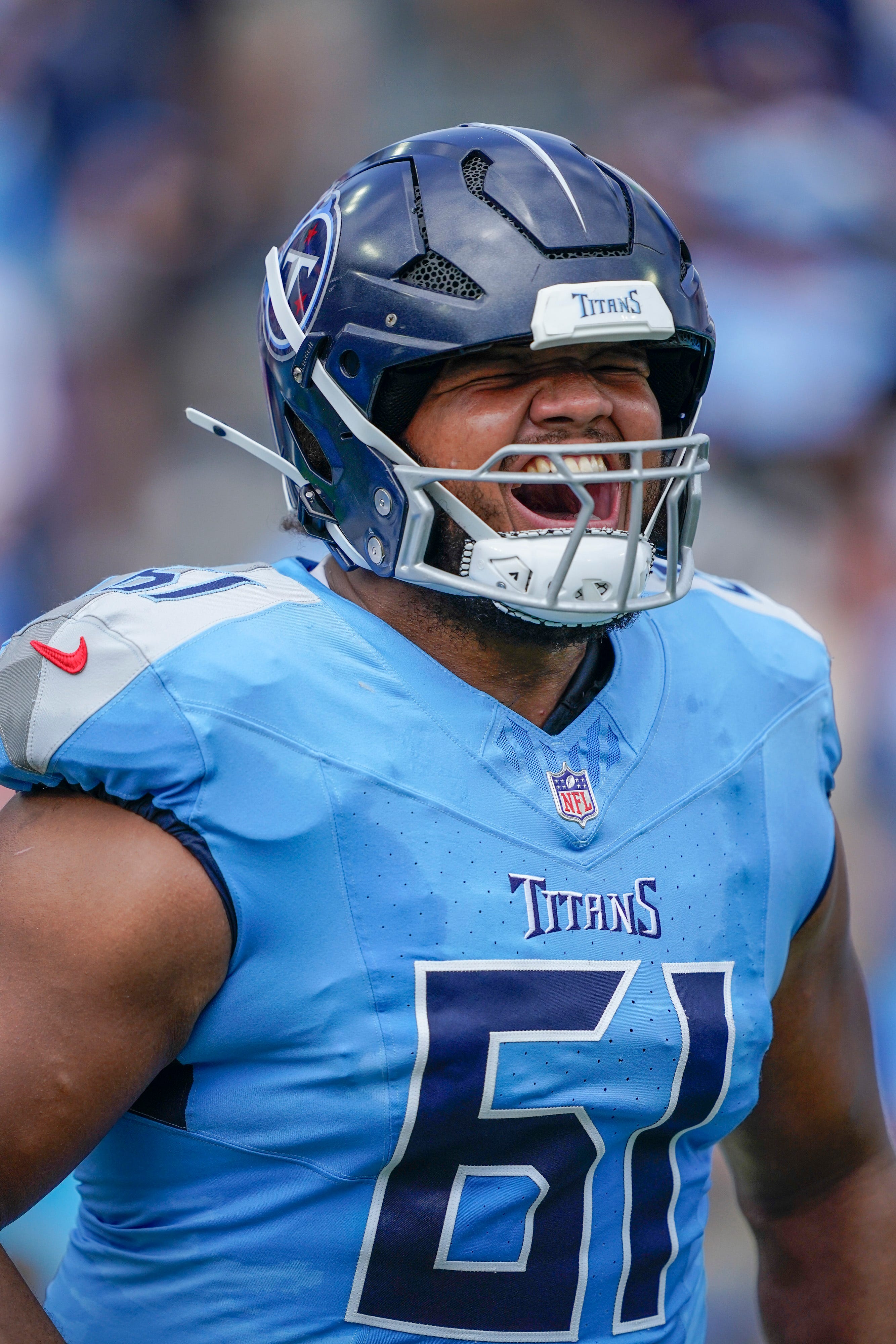 As Titans keep NFL lead in sacks allowed, why are coaches so positive ...