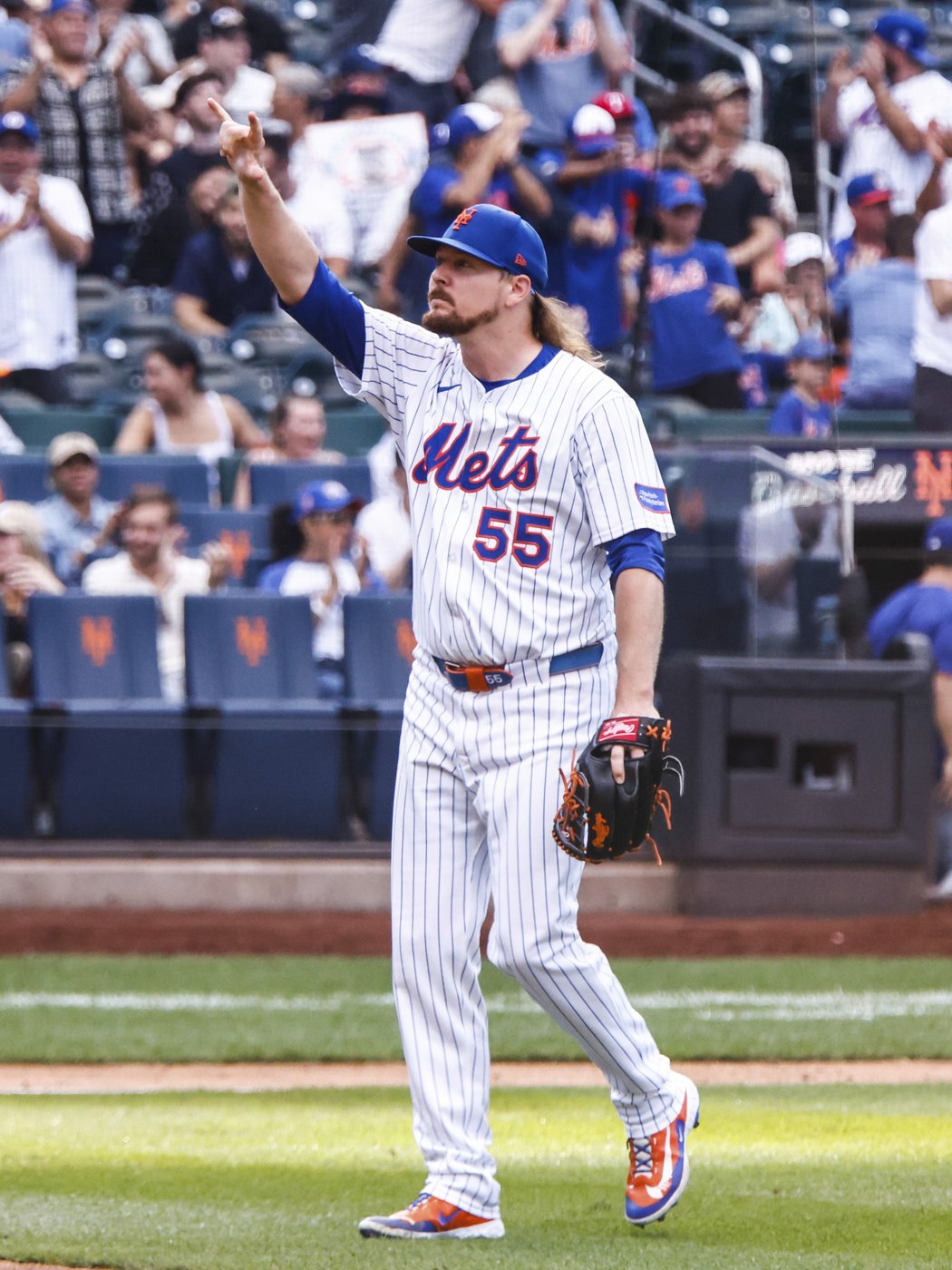 Alonso's 10th-inning homer lifts Mets over Rangers 5-2, stops 8-game ...