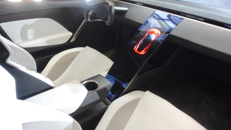 Tesla integrates Unreal Engine for ultra-realistic autopilot view