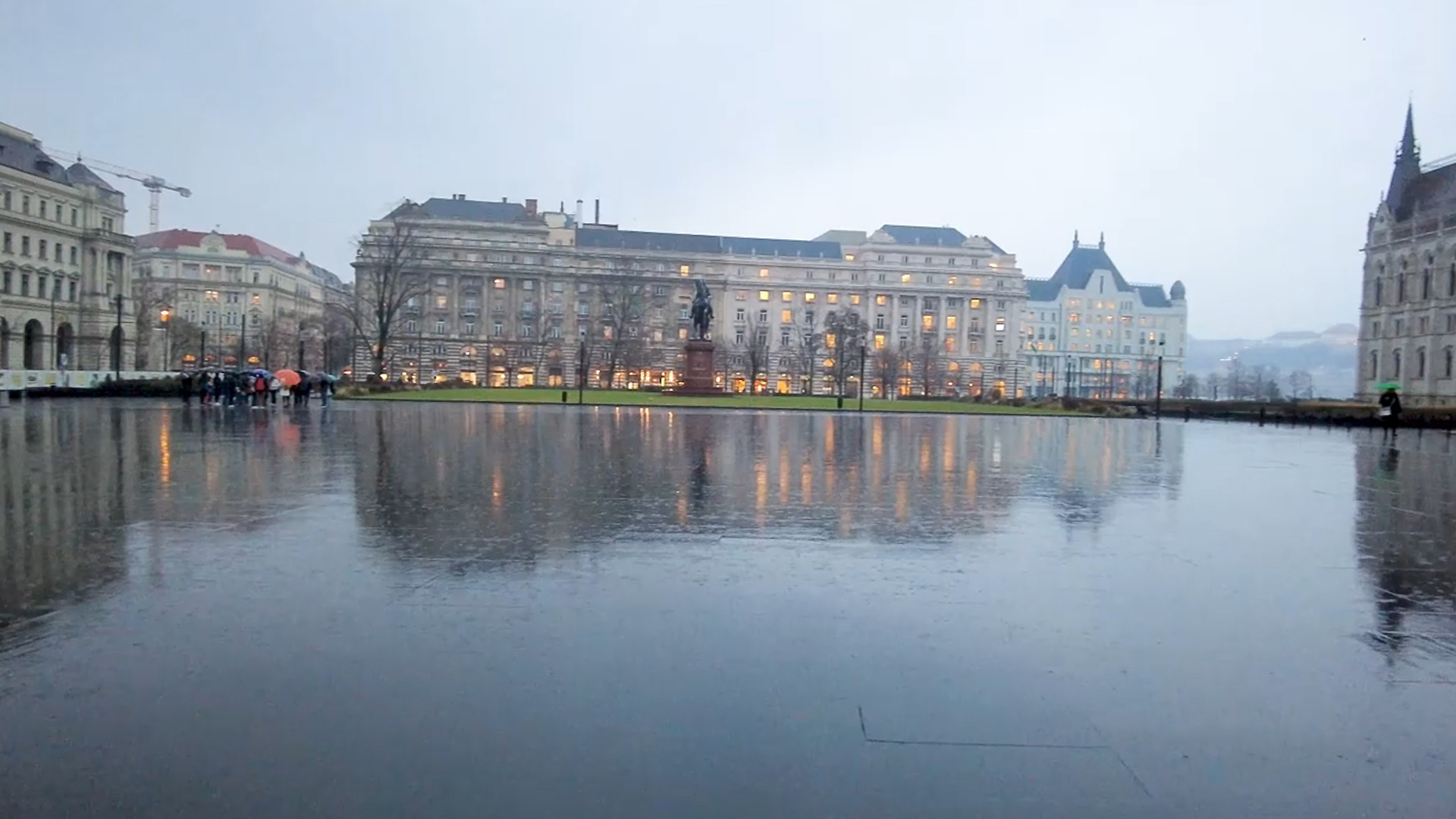 Budapest, Hungary – Exploring in Rainfall 4K