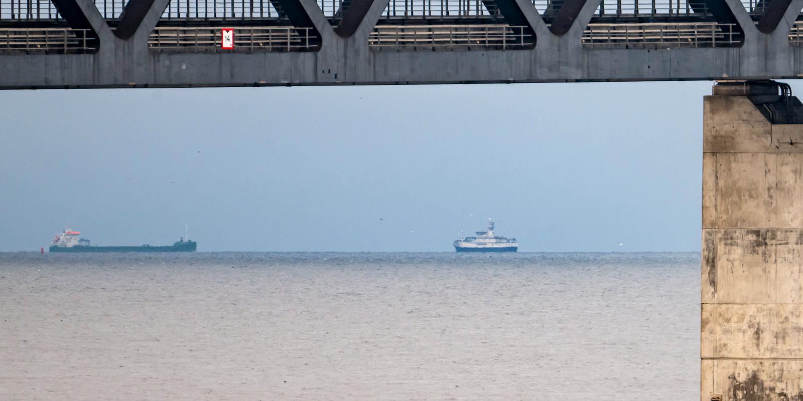 Nato-fartyg i insats vid ryska haveriet vid Öresund