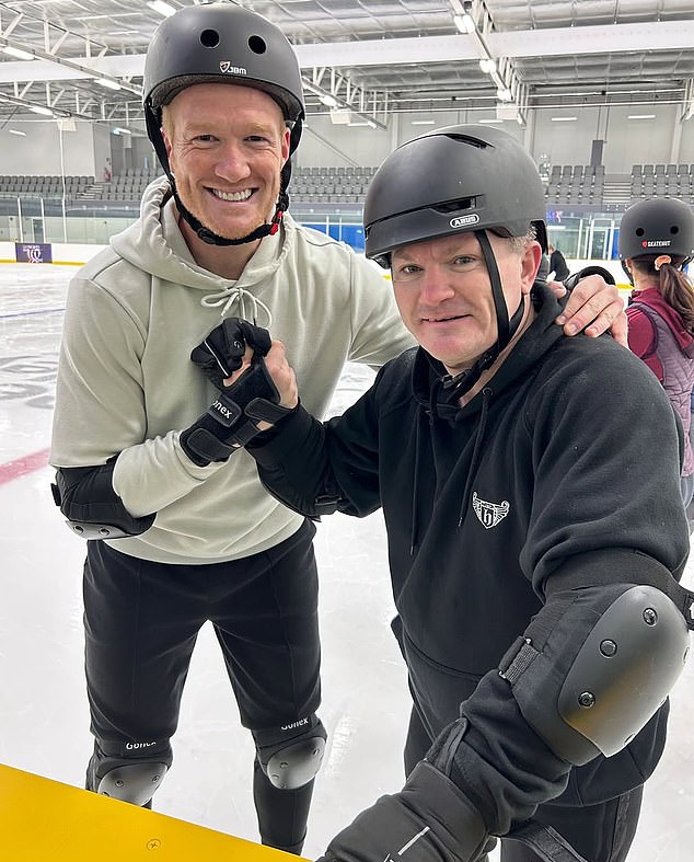 Ricky Hatton's Dancing On Ice co-stars lead tributes as boxing legend ...