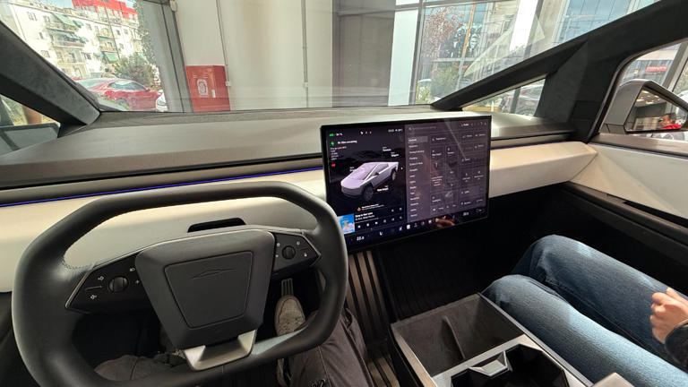 Tesla integrates Unreal Engine for ultra-realistic autopilot view