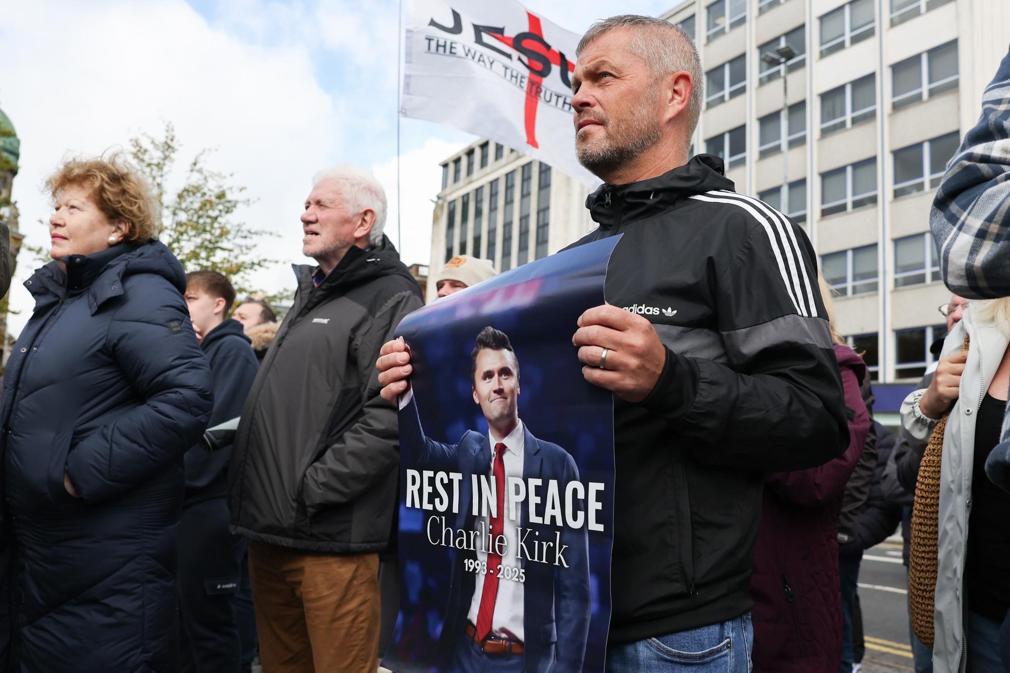Hundreds at Belfast Charlie Kirk rally: 'Ordinary people will not sit ...