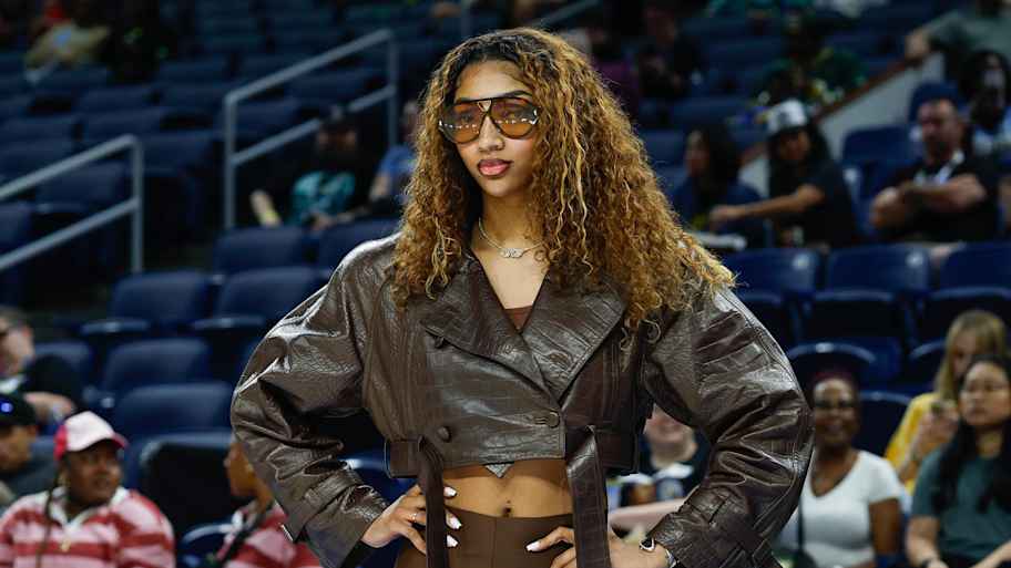 Angel Reese's Black Bodysuit Outfit Steals Show at Canelo vs Crawford ...