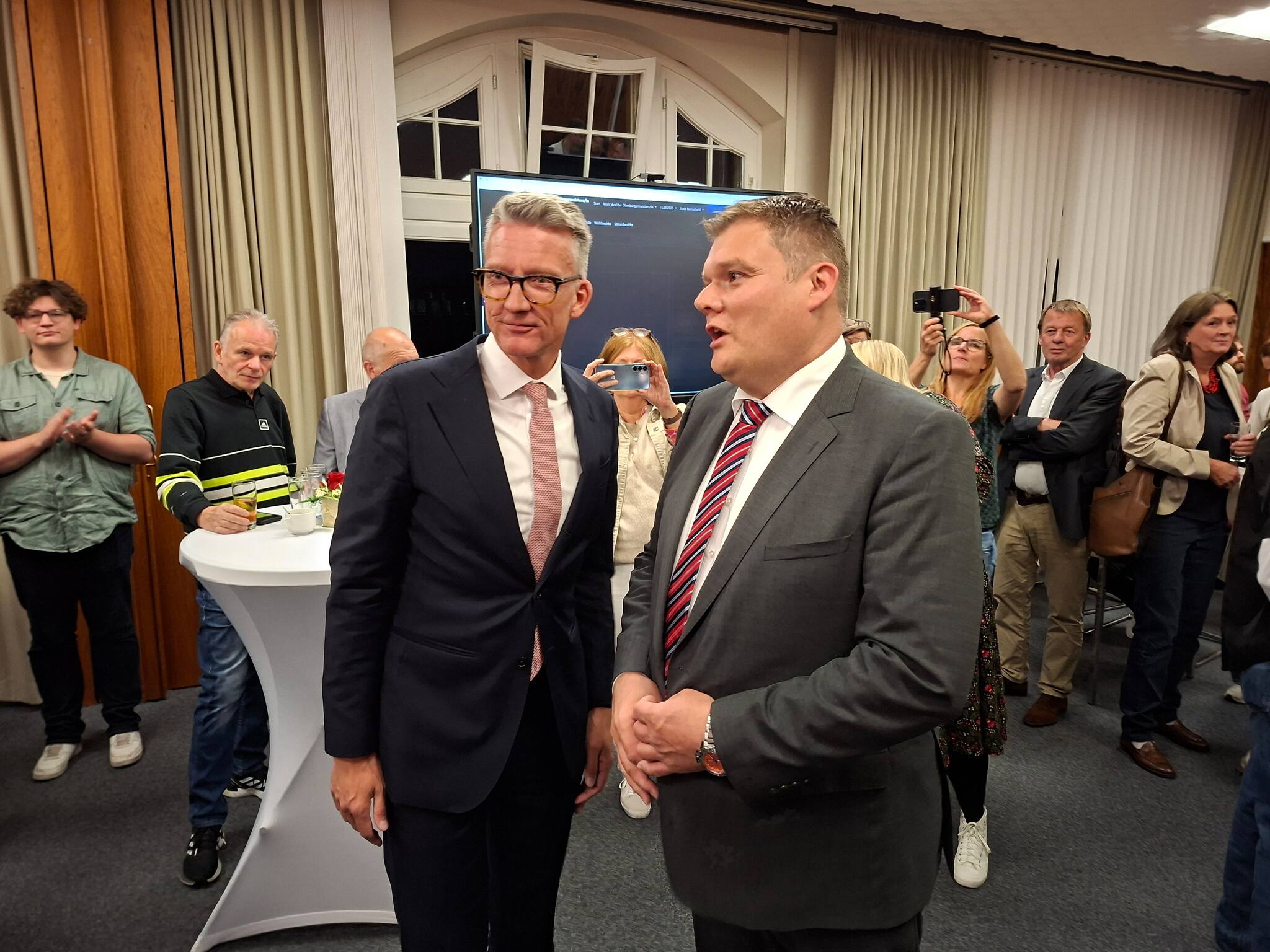 Remscheid Kommunalwahl: Sven Wolf (SPD) gewinnt den ersten Wahlgang klar