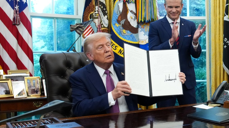 The Tackiest Changes Donald Trump Has Made To The Oval Office