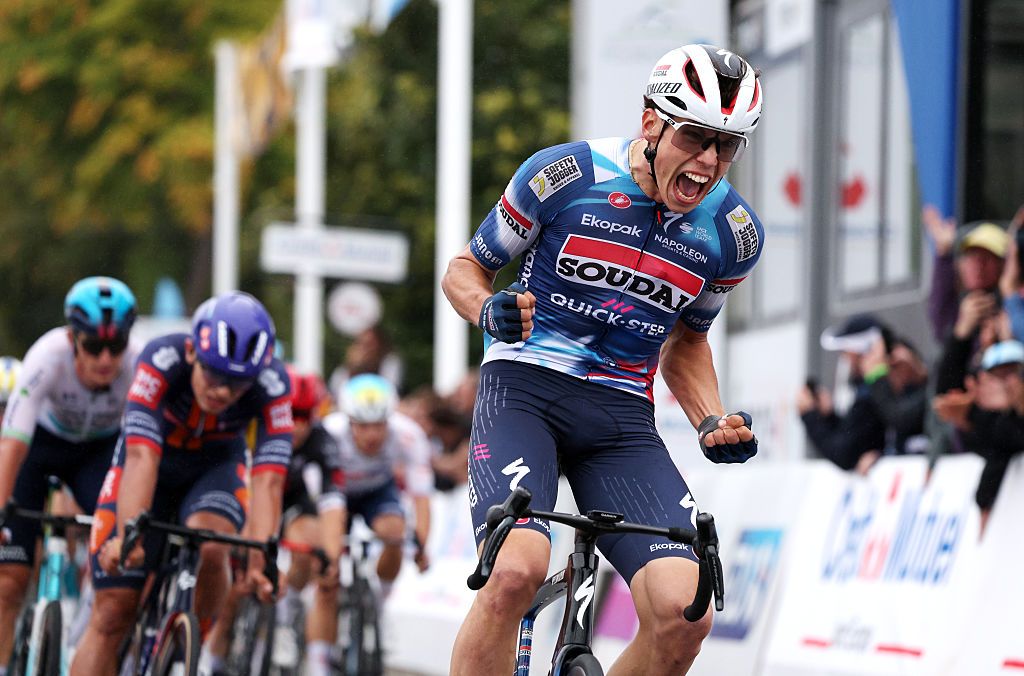 Paul Magnier wins bunch sprint at GP de Fourmies