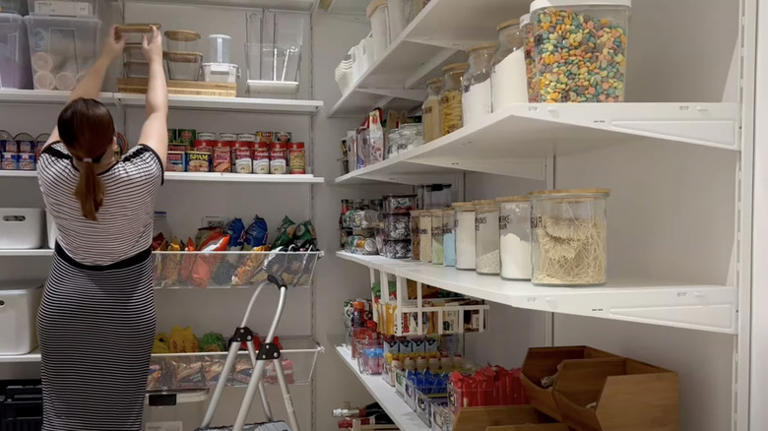Why IKEA's Customers Enjoy Using The BOAXEL System To Customize Pantry ...