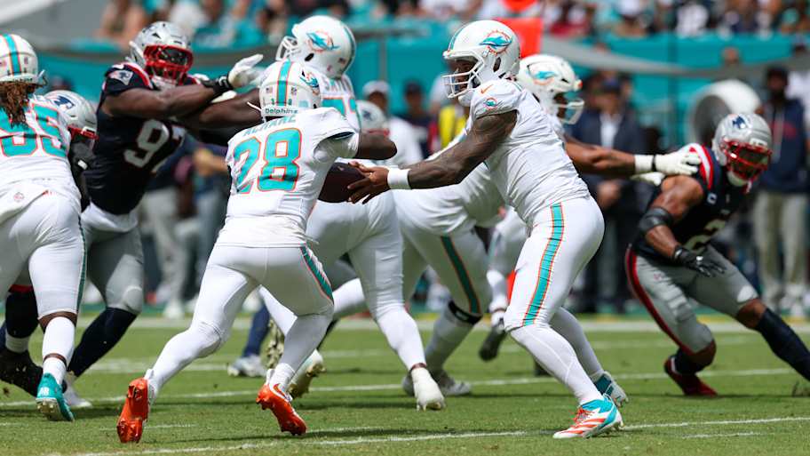 Dolphins Lose Back-and-Forth Battle With Patriots