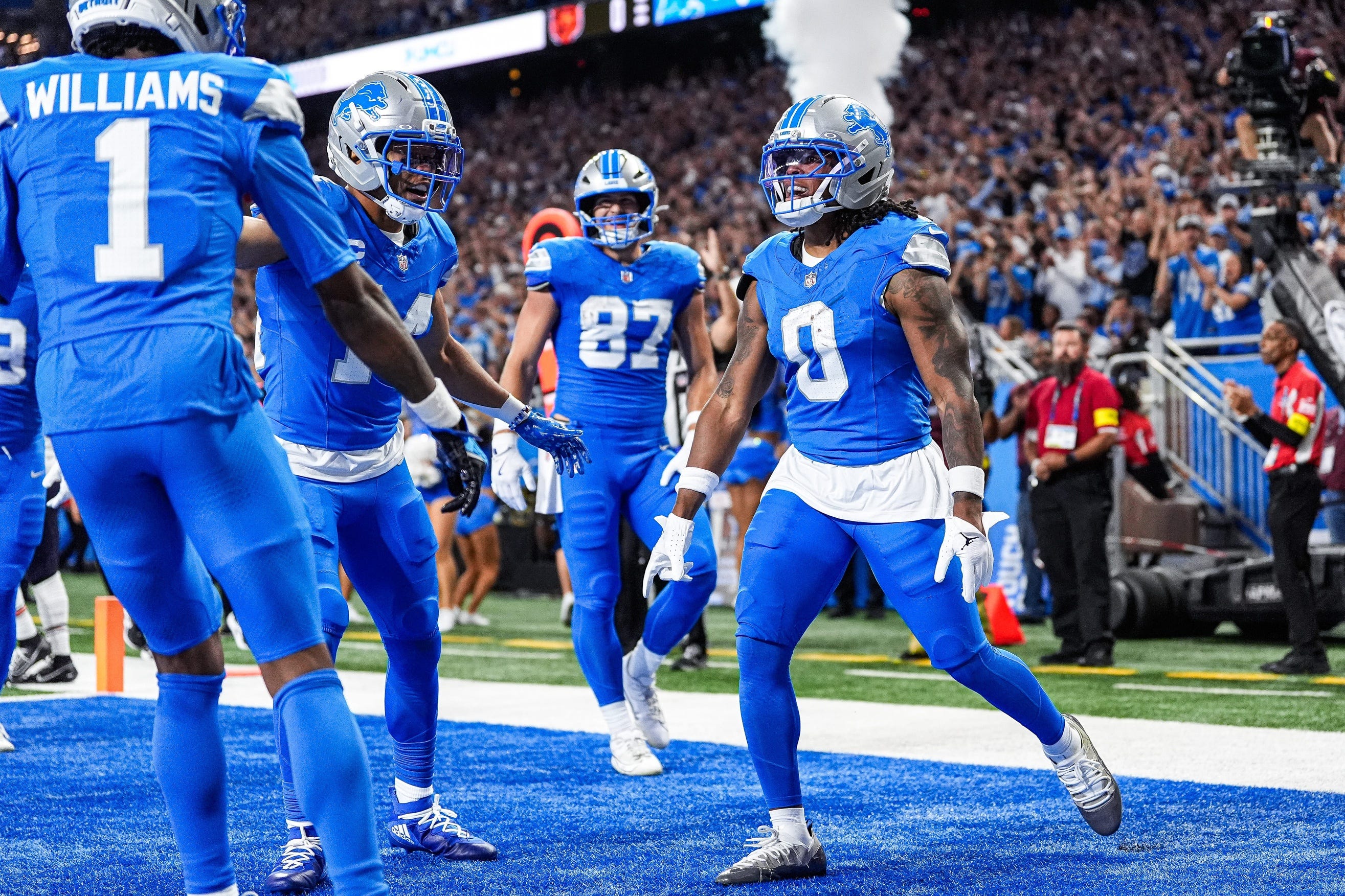 Lions bounce back with rout of Ben Johnson's Bears in home opener