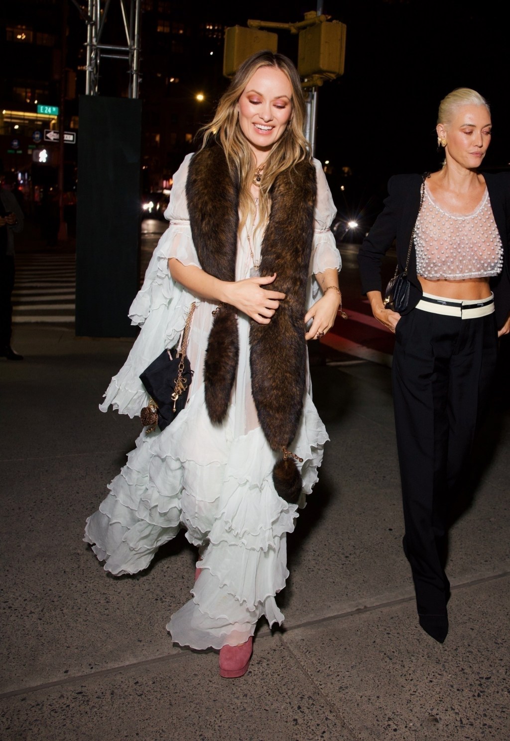 Olivia Wilde and Ellie Goulding’s ex Caspar Jopling make first public ...