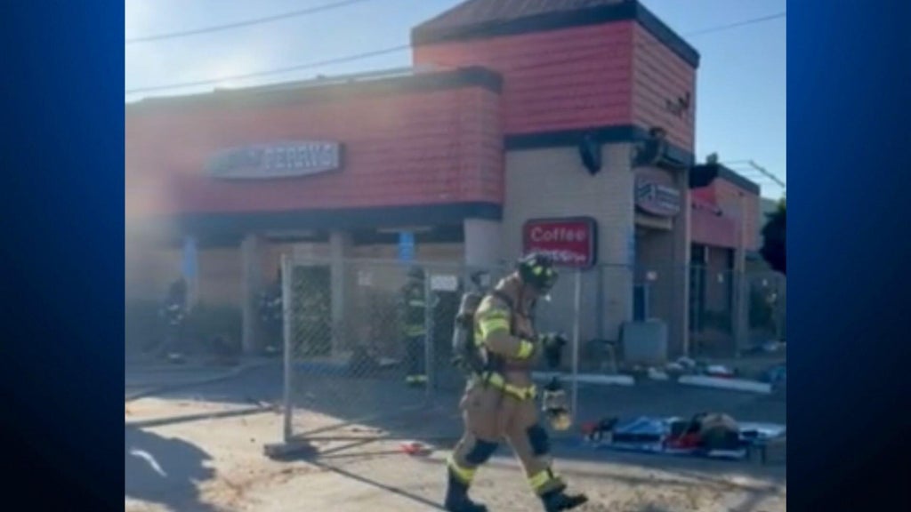 Sacramento Metro Fire crews respond to fires at under-construction home ...
