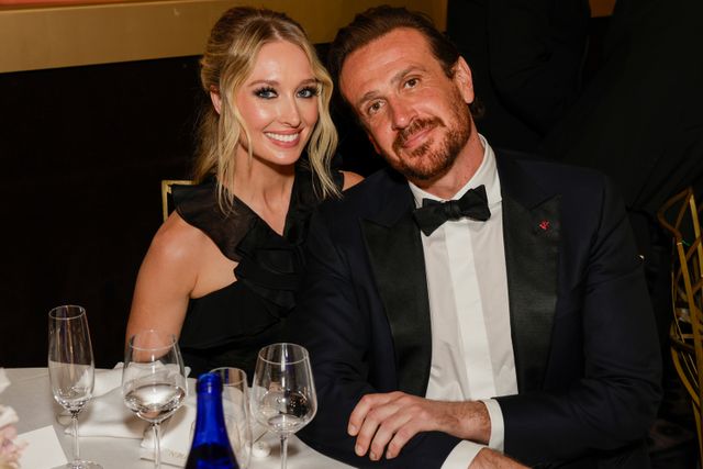 Jason Segel and Fiancée Kayla Radomski Reveal Their 'Dreamy' Wedding ...