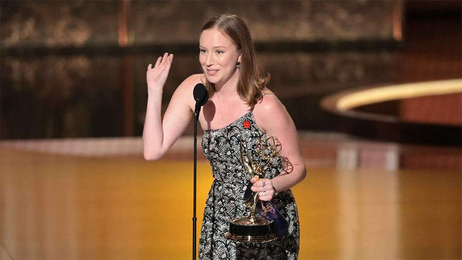 Emmys 2025: Javier Bardem, Megan Stalter, Hannan Einbinder and More ...