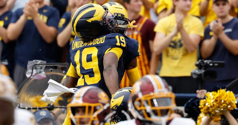 Michigan football’s record projection rises as ESPN FPI, SP+ rankings soar