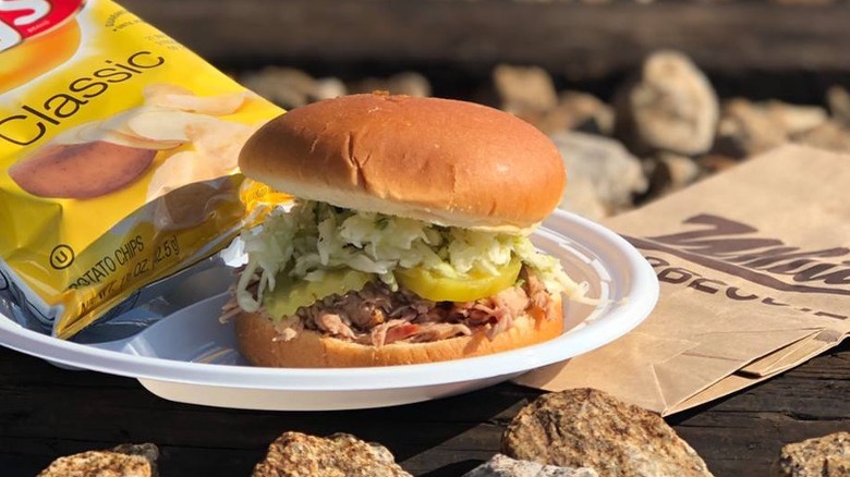 The 13 Absolute Best Barbecue Restaurants In Nashville, Ranked