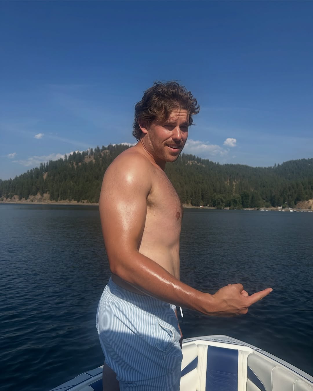 Shirtless Christopher Schwarzenegger shows off new slim physique on ...