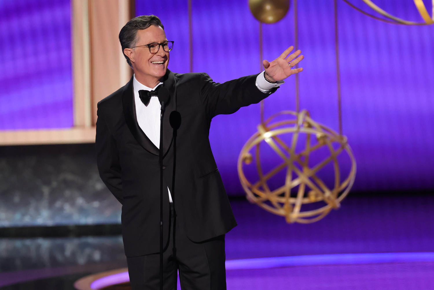 Stephen Colbert Gets a Standing Ovation at the Emmys, Crowd Chants ...
