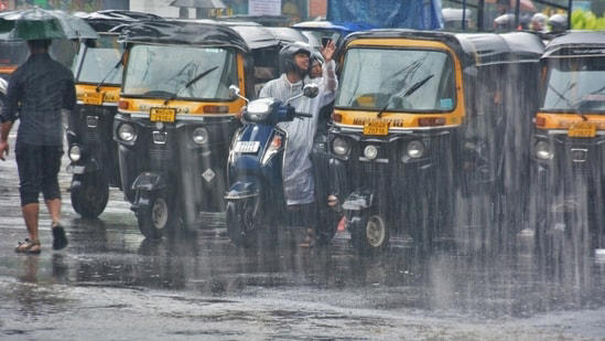 Mumbai on red alert for heavy rain; IMD downgrades alert for Thane, Raigad